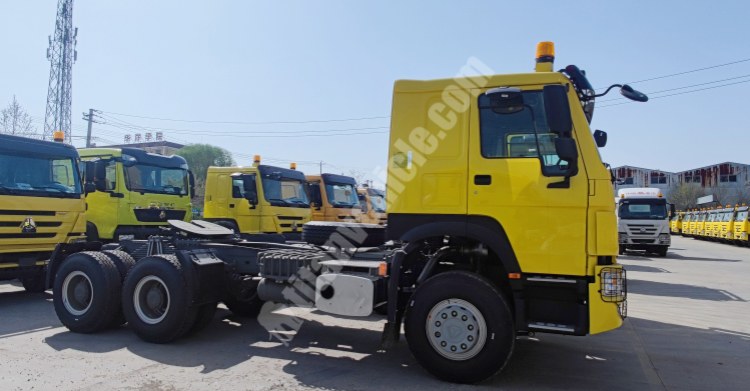 Howo 400 | Sinotruk Howo 6x4 Tractor Truck in Guam