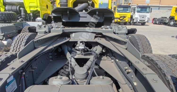 Howo 400 | Sinotruk Howo 6x4 Tractor Truck in Guam